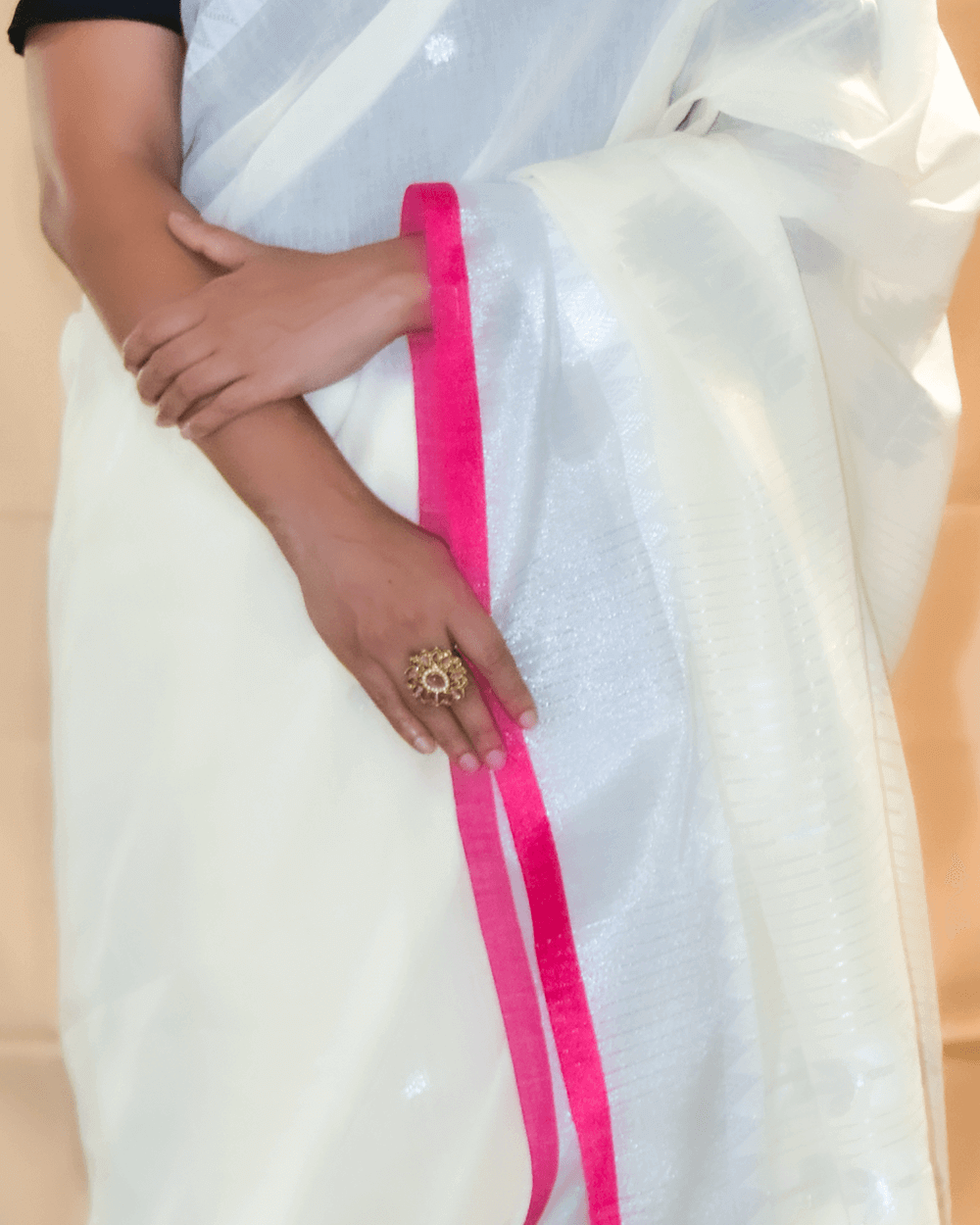 Bengal Cream and Silver - Rithihi